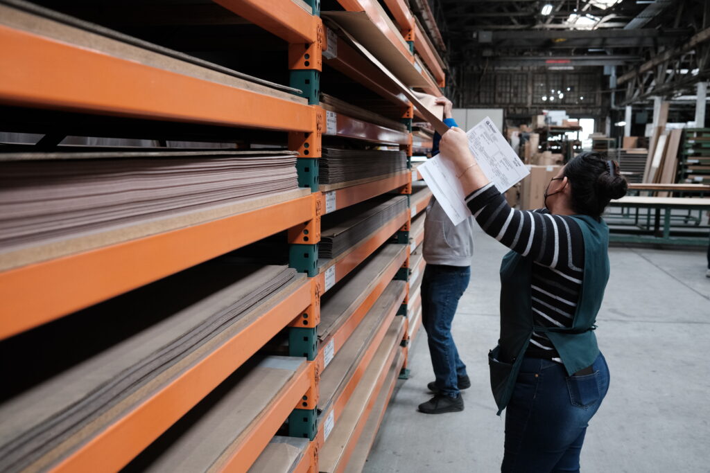 What to Look for When Choosing Wood Veneer